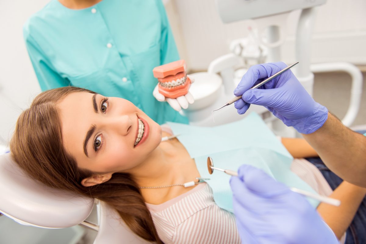 Advantages & Disadvantages of Accelerated Orthodontics